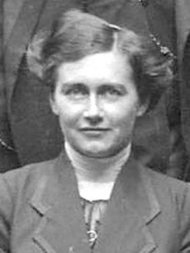 Carl Gustaw Jung - wife and children Dream Dictionary